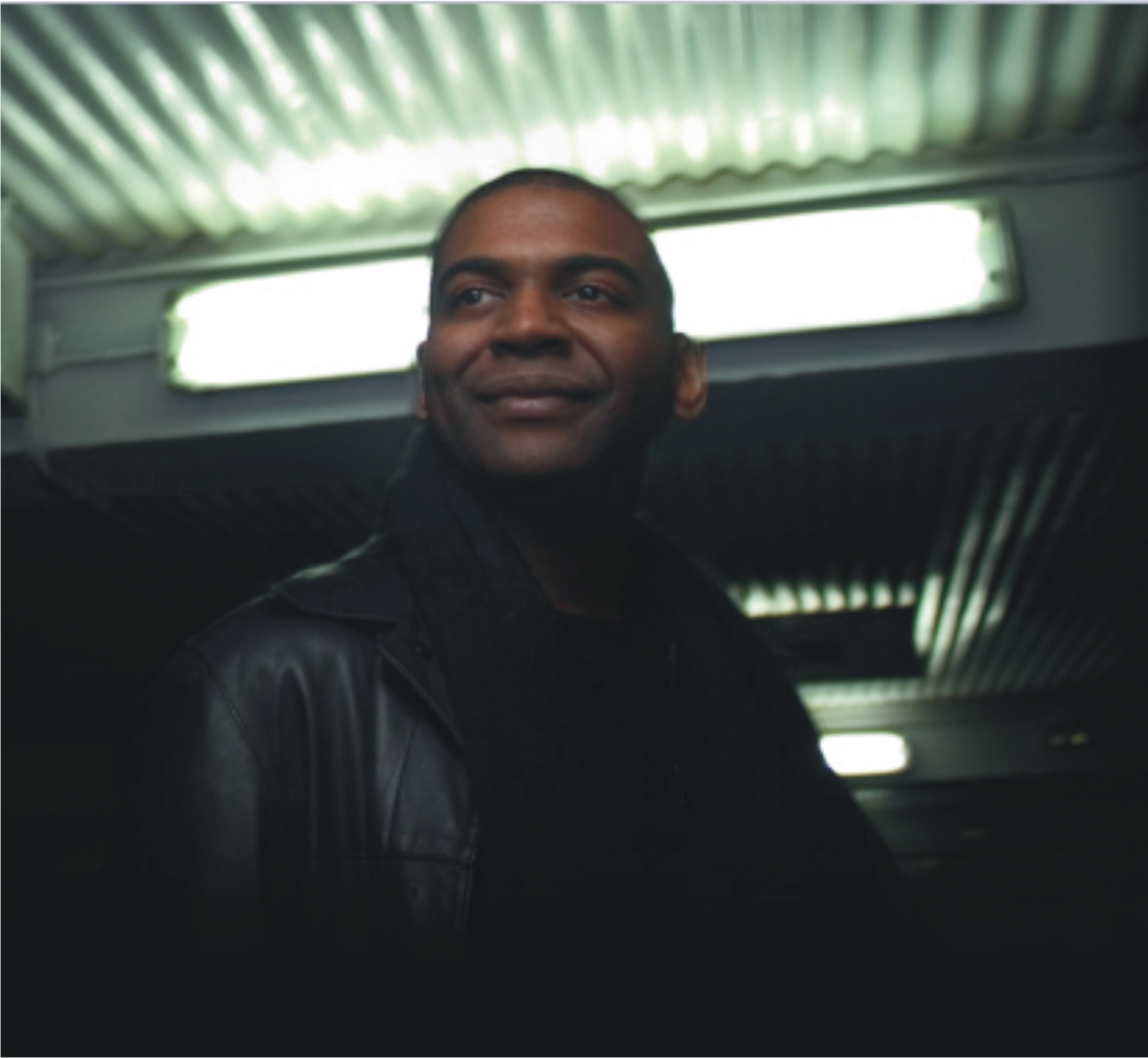 Claude Young präsentiert voller Stolz seine neue Homepage