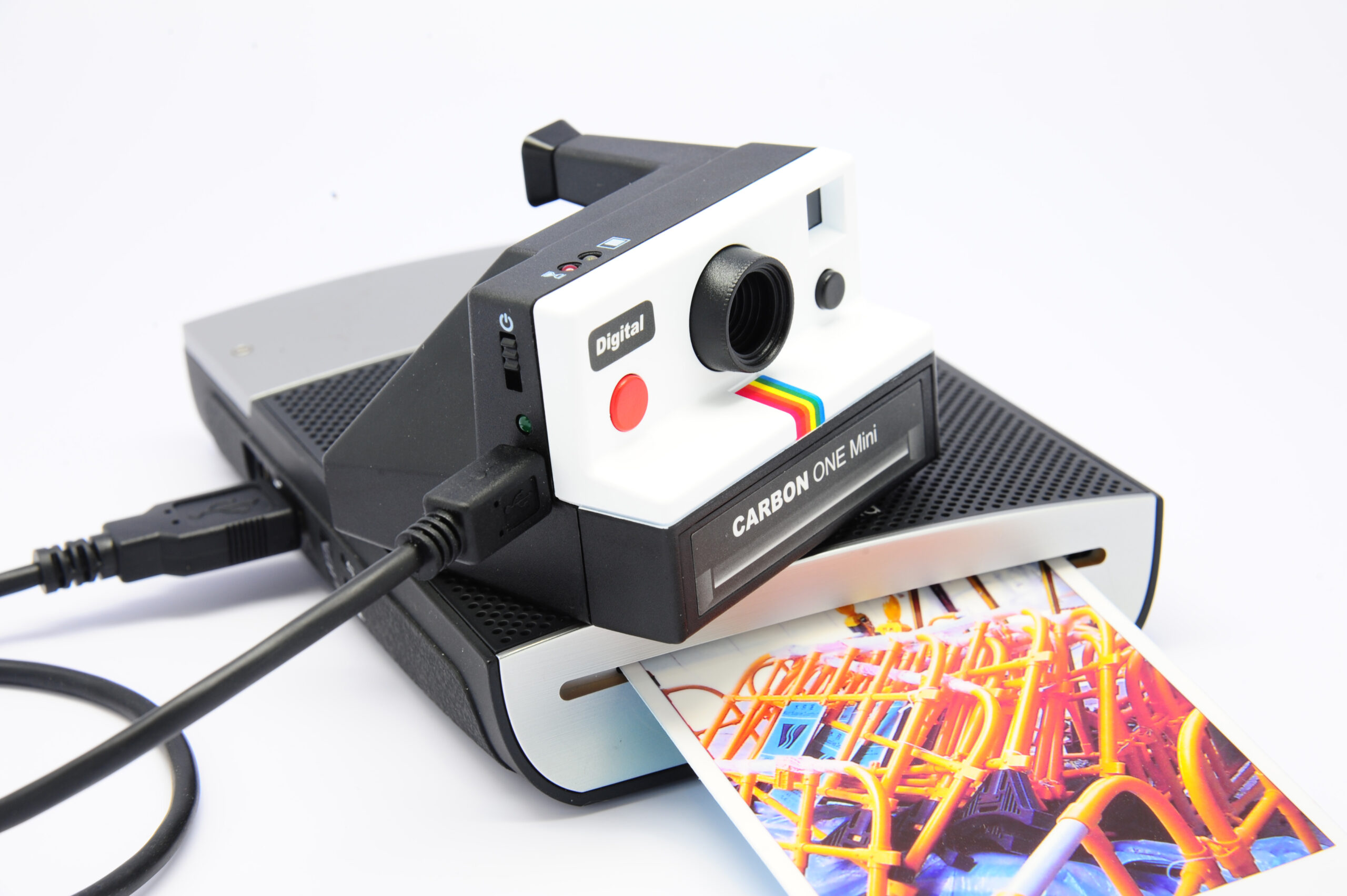 Carbon One Mini – Retrodigitales Knipsvergnügen