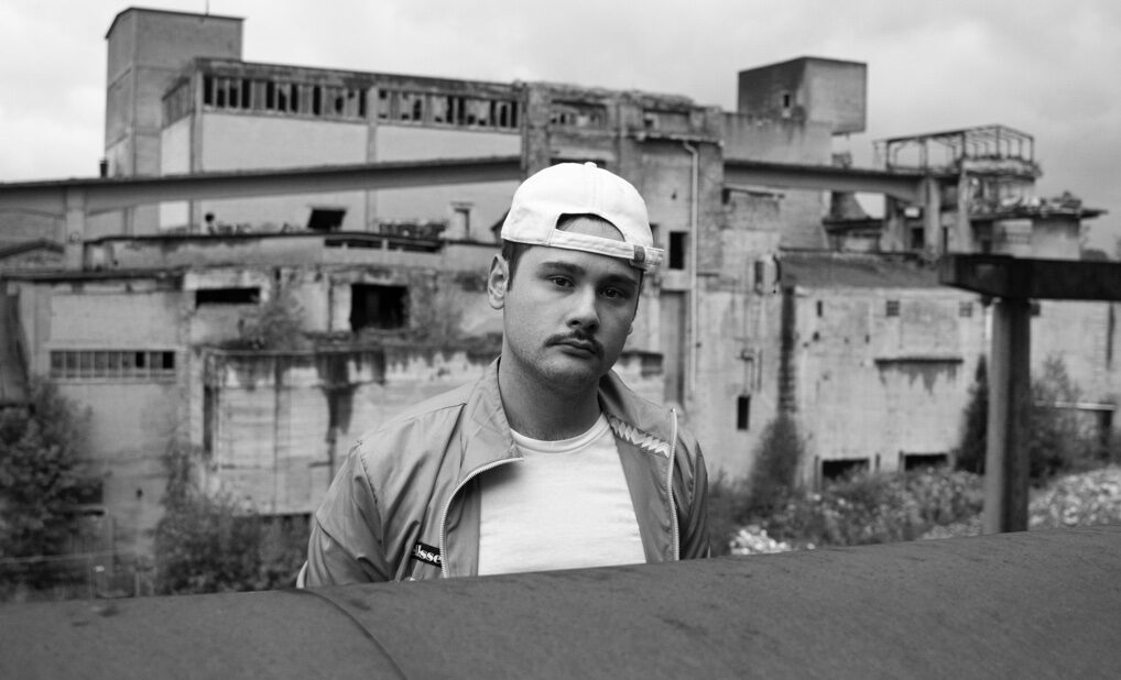 Combusto liefert Debüt-EP auf seinem neu gegründeten Solo-Label