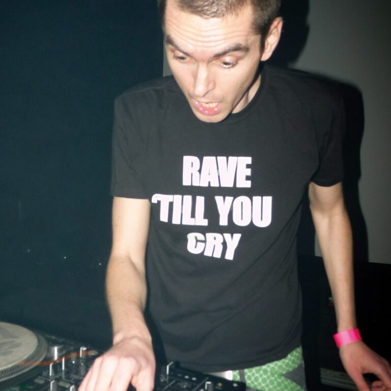 Bogdan Raczynski releast sein erstes Album seit 15 Jahren