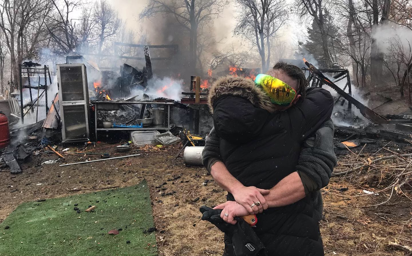 Burning-Man-Visual-Artist verliert 20 Jahre Arbeit bei Studiobrand