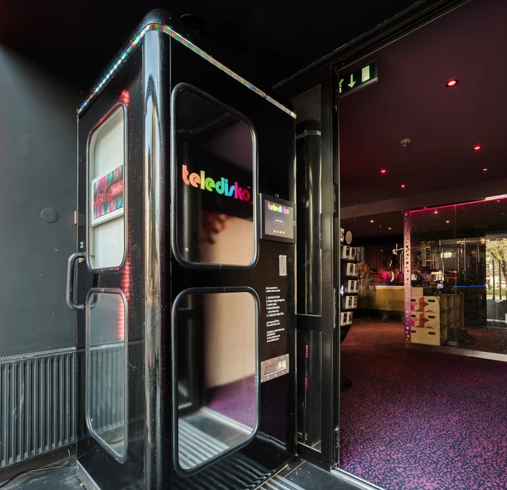 Teledisko: Kleinster Club der Welt in Madrid eröffnet