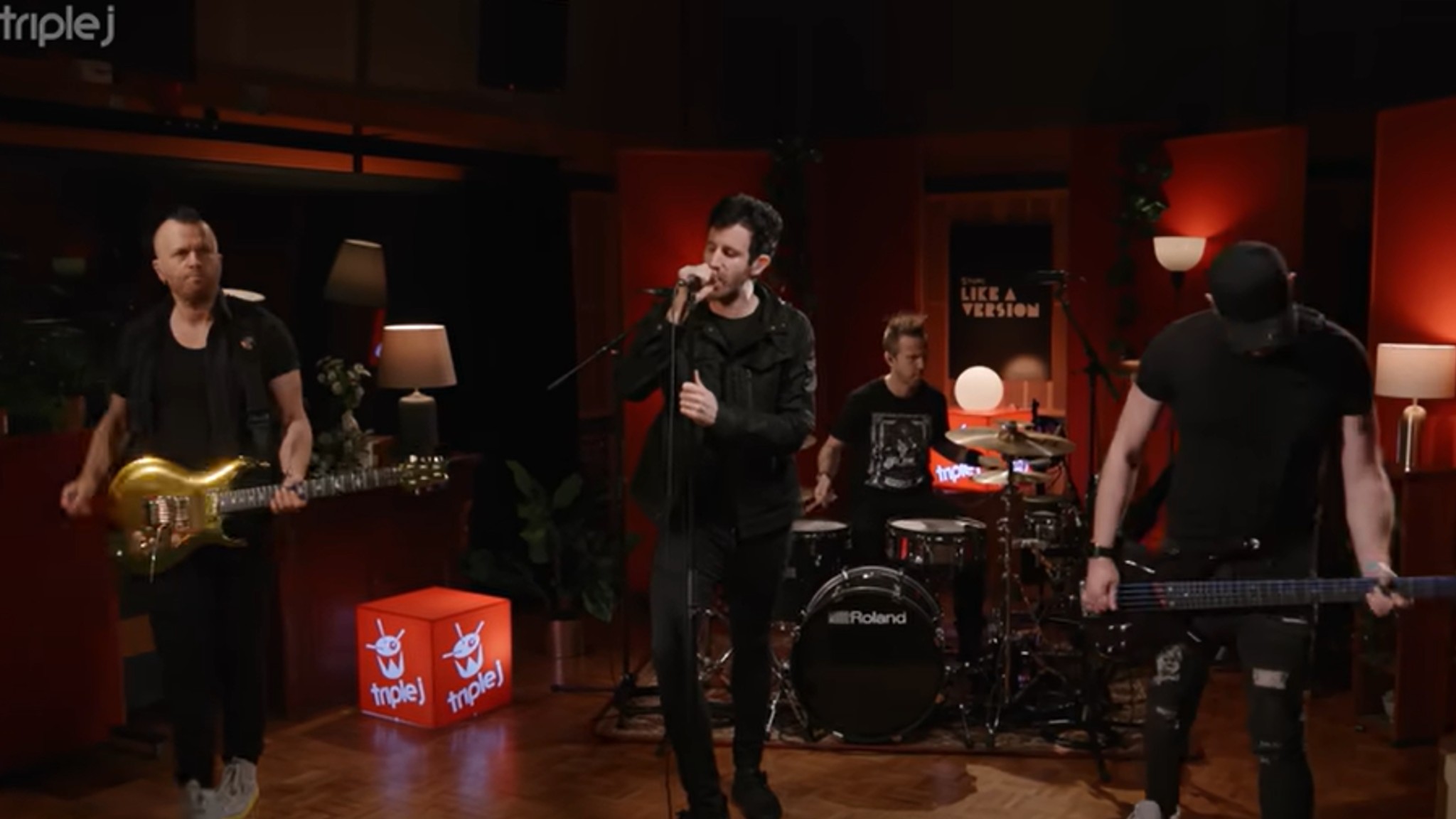 Auf Fans gehört: Pendulum covern Taylor Swift jetzt offiziell