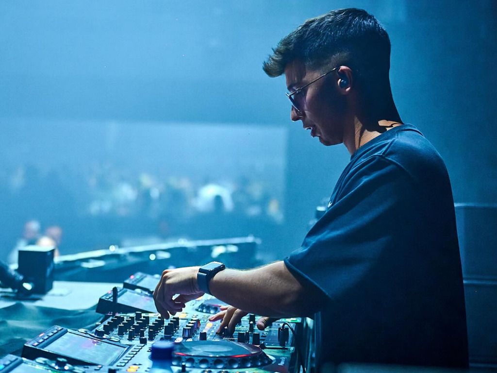 David Guetta und Hypaton verwandeln 2000er-Hit in Future Rave