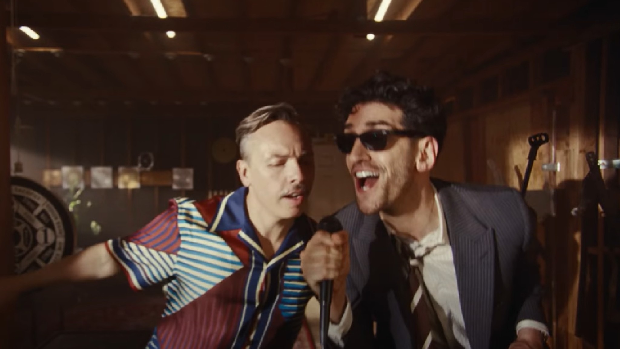 Clash der Disco-Ikonen: Purple Disco Machine trifft auf Chromeo