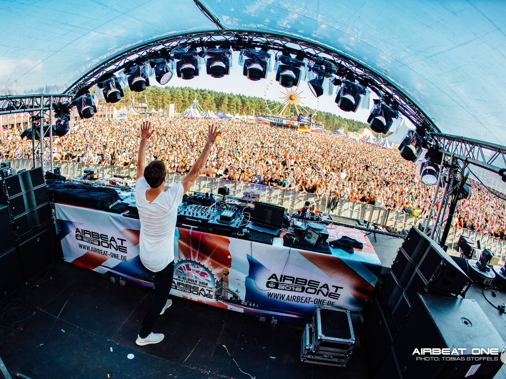 Neelix And Friends Mega-Showcase angekündigt